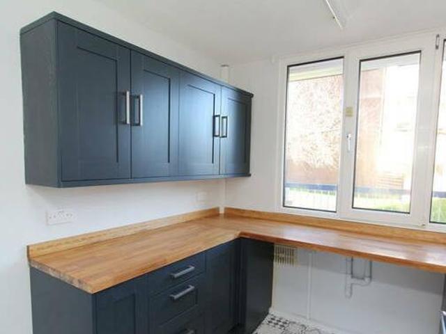 2 bedroom maisonette for rent in 33 Batemoor Place S8