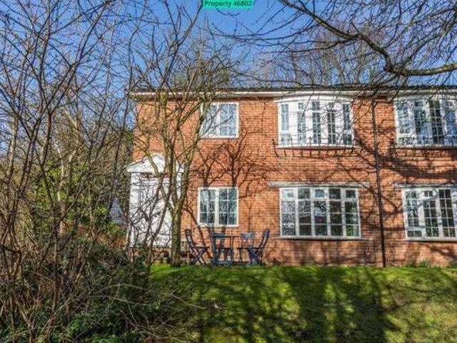 2 bedroom maisonette for rent in Thoresby Court Nottingham NG3 5EH NG3