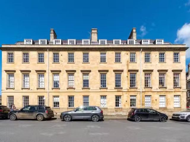2 bedroom maisonette for rent in The Regina, Bennett Street, BA1