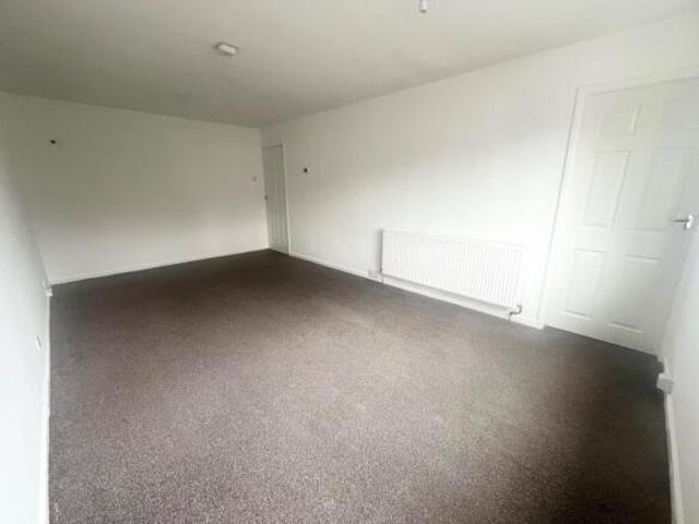 2 bedroom maisonette for rent in Turves Green, Northfield, B31