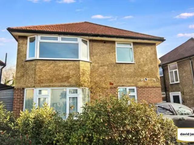 2 bedroom maisonette for rent in Union Road, Bromley, BR2