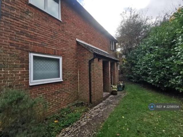 2 bedroom maisonette for rent in Watersfield Close, Lower Earley, Reading, RG6