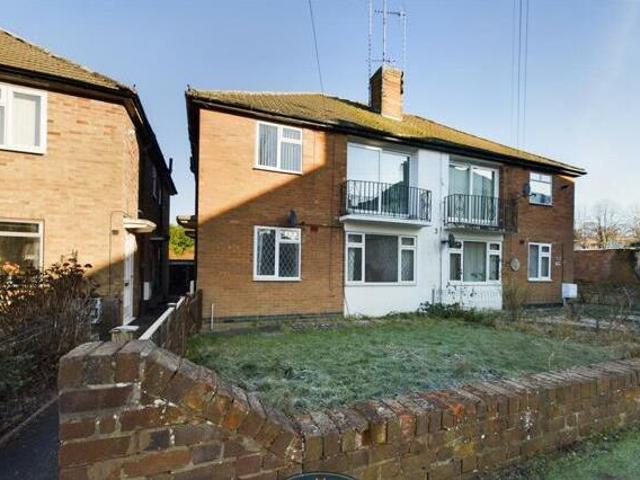 2 Bedroom Maisonette For Rent In Whitley