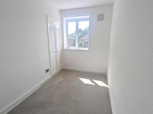 2 bedroom maisonette for rent in Acacia Road, Leamington Spa, CV32