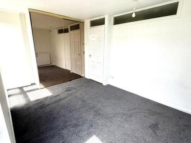 2 bedroom maisonette for rent in Batemoor Road, Sheffield, S8