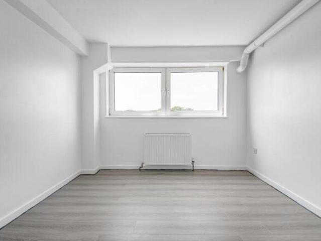 2 bedroom maisonette for rent in Benthal Road, Stoke Newington N16