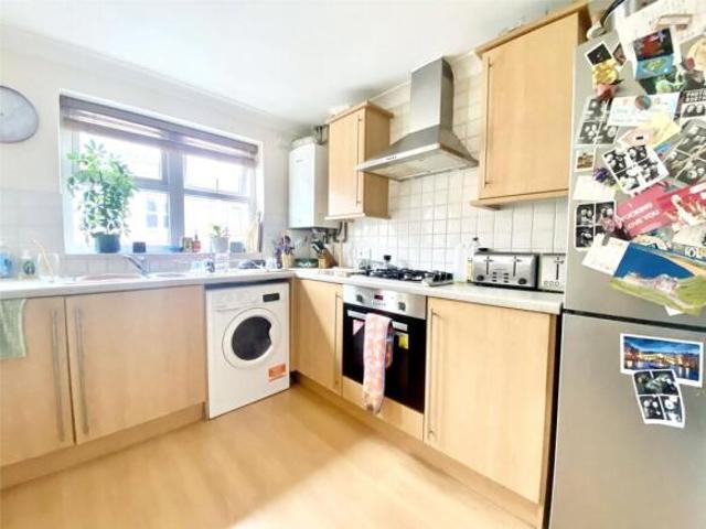 2 bedroom maisonette for rent in Bedminster, Berkeley Place, BS3