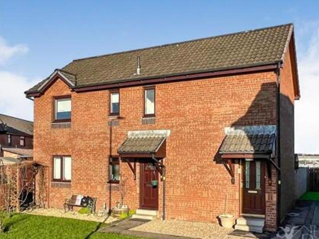 2 Bedroom Maisonette For Rent In Bellshill, Lanarkshire