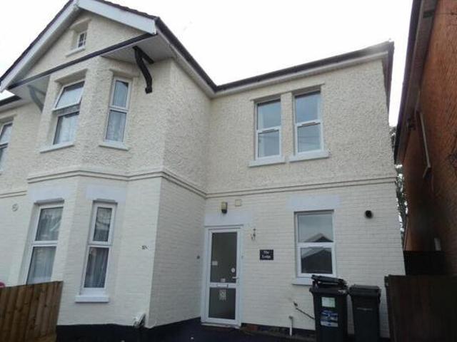 2 Bedroom Maisonette For Rent In Bournemouth