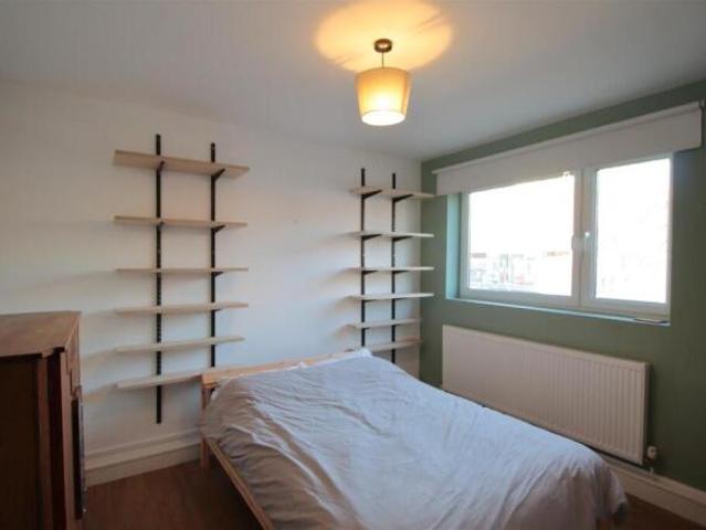 2 bedroom maisonette for rent in Brixton Water Lane, Brixton, SW2