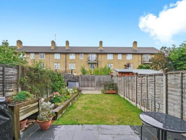 2 bedroom maisonette for rent in Bruce Road, London, E3