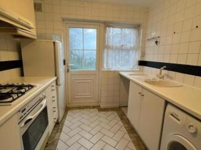 2 bedroom maisonette for rent in Campania Grove, Bramingham, Luton, LU3