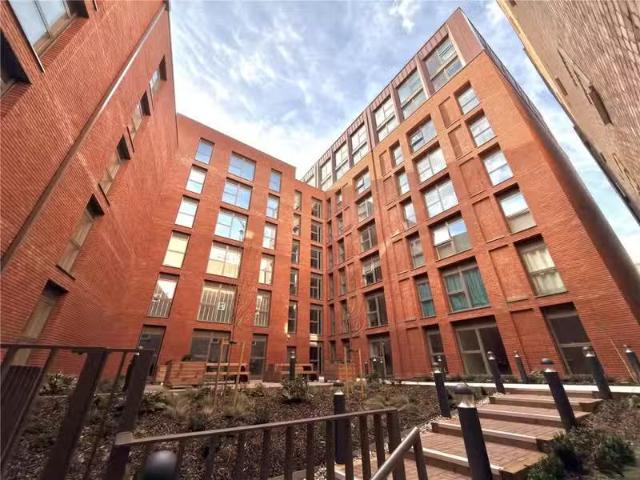 2 bedroom maisonette for rent in Chapman's Yard, Upper Gough S.