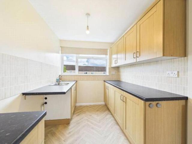 2 bedroom maisonette for rent in Cheviot Close, Quedgeley, Gloucester, Gloucestershire, GL2