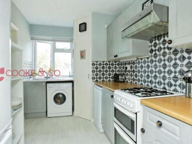 2 bedroom maisonette for rent in Cheviot Court, Broadstairs, CT10 1DS, CT10