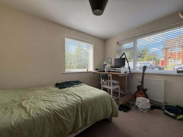 2 bedroom maisonette for rent in Chilston Close, Tunbridge Wells, TN4
