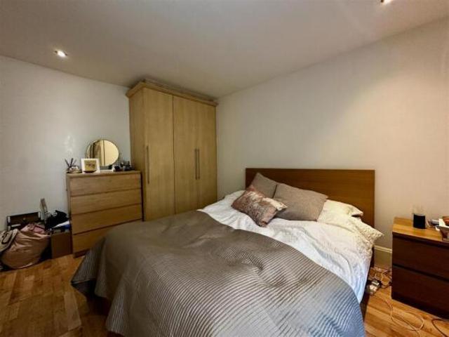 2 bedroom maisonette for rent in Chiltern Street, London, W1U