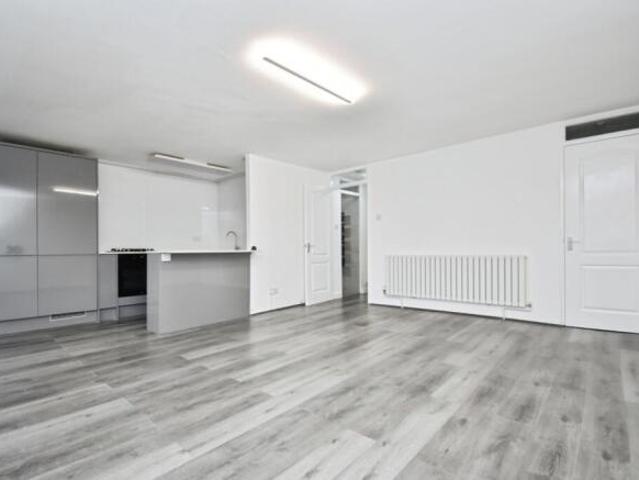 2 bedroom maisonette for rent in Damon Close Sidcup DA14