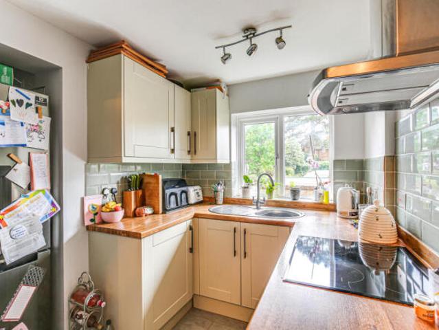 2 bedroom maisonette for rent in Delagarde Road, Westerham, TN16