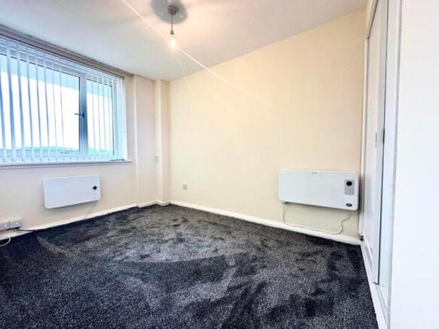 2 bedroom maisonette for rent in Eastwood Avenue, Glasgow, G41