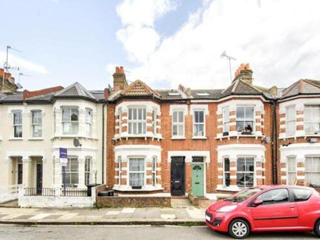 2 Bedroom Maisonette For Rent In Fulham, London