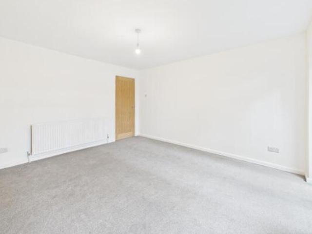 2 bedroom maisonette for rent in Gimson Avenue, Cosby, LE9
