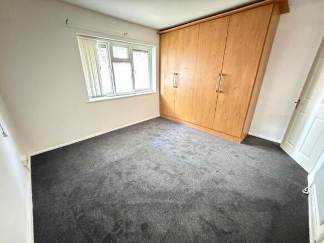 2 bedroom maisonette for rent in Hallett Drive, Penn Fields, Wolverhampton, WV3