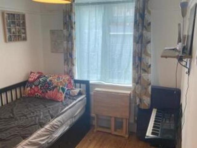 2 bedroom maisonette for rent in Harvey Gardens, Canary Wharf, SE7