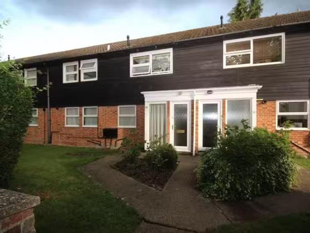 2 bedroom maisonette for rent in Hills Road, Cambridge, CB2