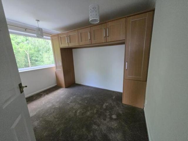 2 bedroom maisonette for rent in Hitchin Road Luton LU2 7TT, LU2