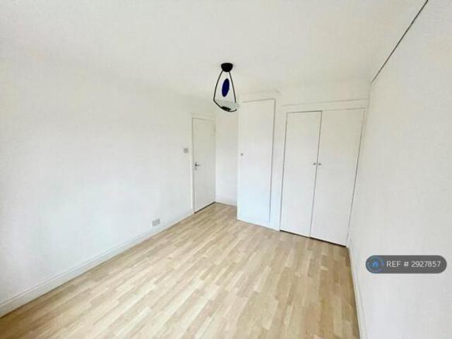 2 bedroom maisonette for rent in Hughenden Road, St. Albans, AL4