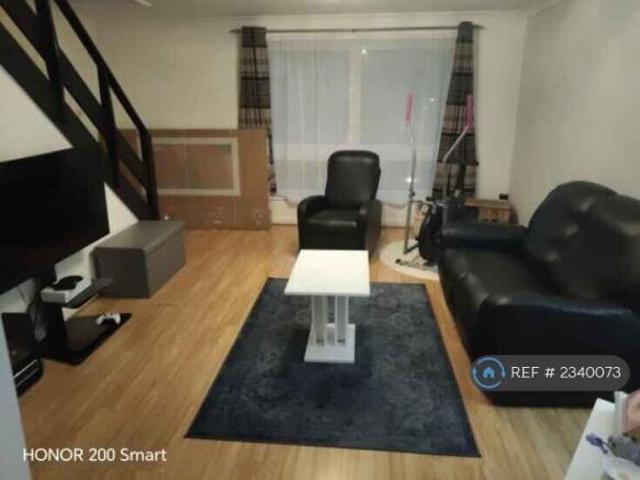 2 bedroom maisonette for rent in Inglewood Court, Reading, RG30