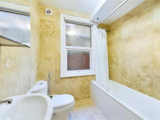 2 bedroom maisonette for rent in Kenley Road, St Margarets, TW1