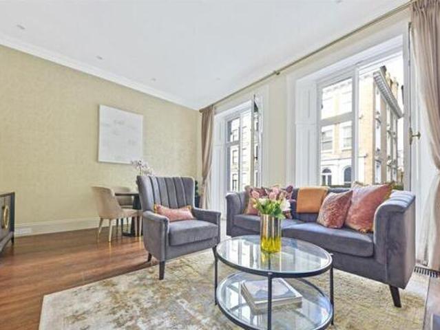 2 Bedroom Maisonette For Rent In Knightsbridge, London