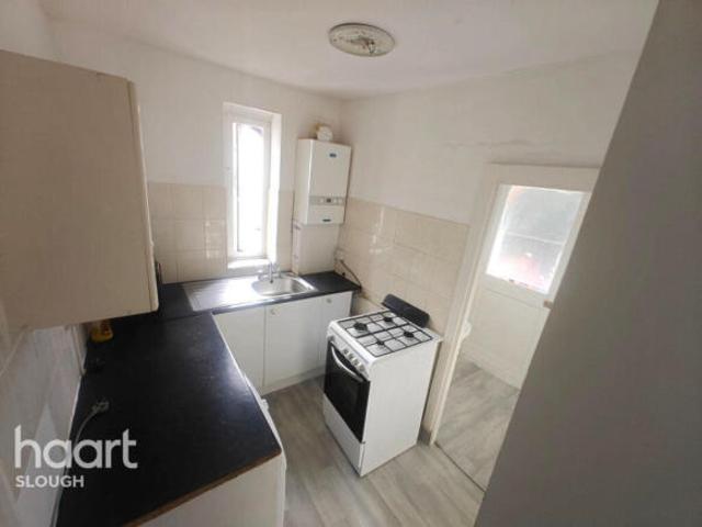 2 bedroom maisonette for rent in Lake Avenue, SLOUGH, SL1