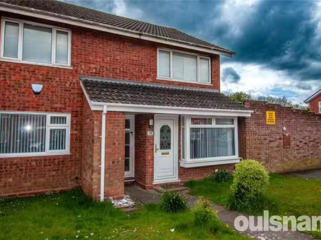 2 bedroom maisonette for rent in Lomas Drive, Birmingham, West.