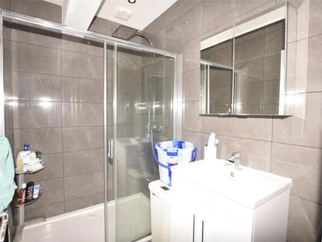 2 bedroom maisonette for rent in Lowther Road, Stanmore, HA7