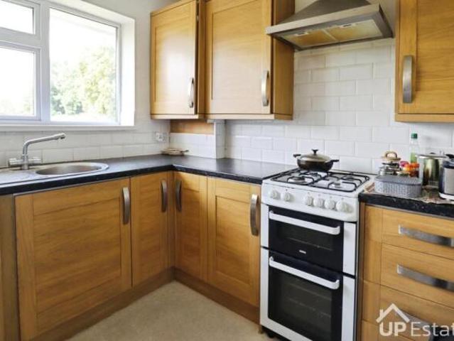 2 bedroom maisonette for rent in Michaelmas Road, Coventry, CV3