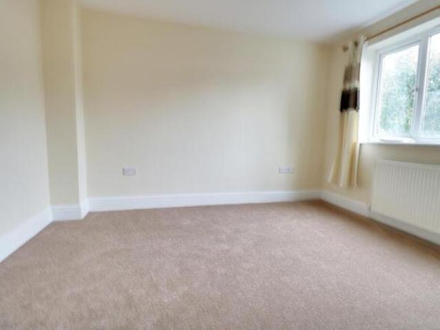 2 bedroom maisonette for rent in Mill Lane, Sevenoaks, Kent, TN14