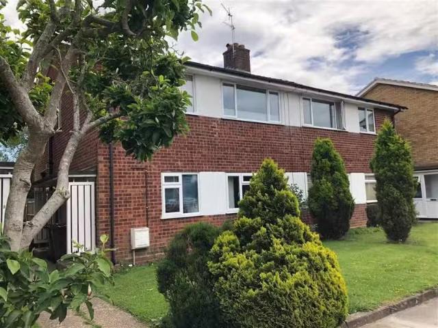 2 bedroom maisonette for rent in Mockley Wood Road, Knowle, B93