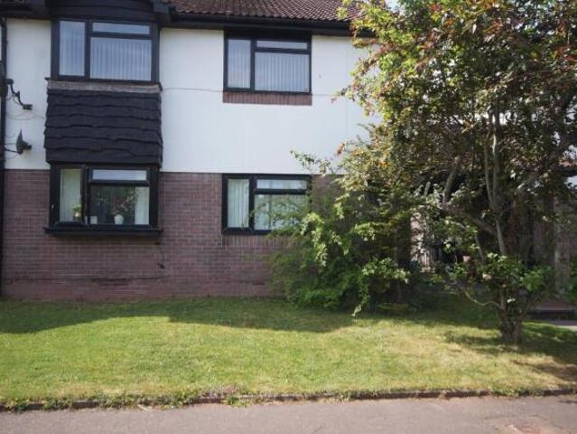 2 bedroom maisonette for rent in Morton Court, Heath Park Drive, Cardiff, CF14