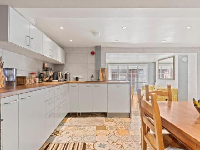 2 bedroom maisonette for rent in Offord Road, Barnsbury, N1