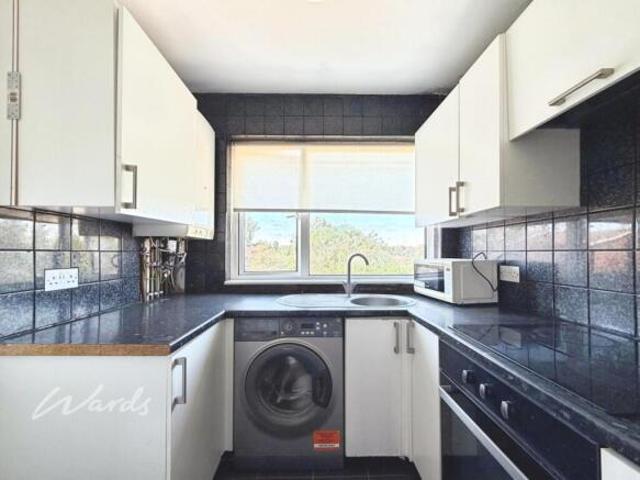 2 bedroom maisonette for rent in Perry Street Dartford DA1