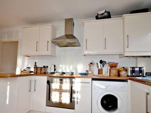 2 bedroom maisonette for rent in Ray Mill Road East SL6