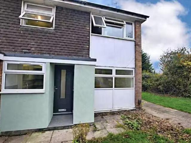 2 bedroom maisonette for rent in Rosaville Crescent, Allesley.