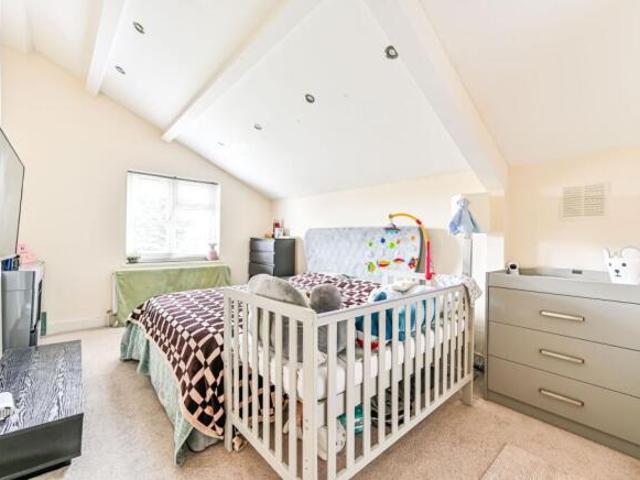 2 bedroom maisonette for rent in Ryde Vale Road, Balham, London, SW12