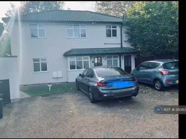2 bedroom maisonette for rent in Sandpit Lane, St. Albans, AL1