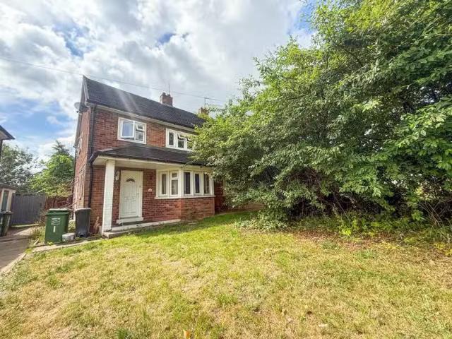 2 bedroom maisonette for rent in Salters Lane, Redditch, B97