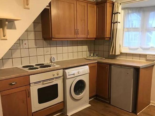 2 bedroom maisonette for rent in Sketchley Road Burbage HINCKLEY LE10