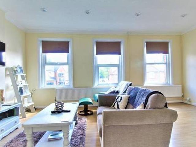 2 bedroom maisonette for rent in Shawfield Road Ash Vale GU12